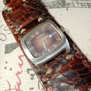 Vintage Fossil Watch JR-8985 Brown Dial With Leather Cuff Band, Leather ...