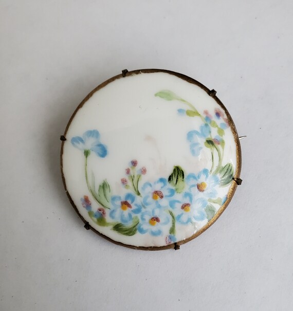 Victorian Hand Painted Ceramic Brooch Pin - Victorian… - Gem