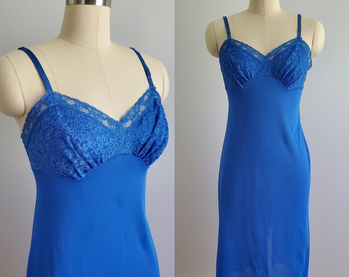 1960s Vanity Fair Slip With Full Lace Cups - 60s Lingerie - Women's ...