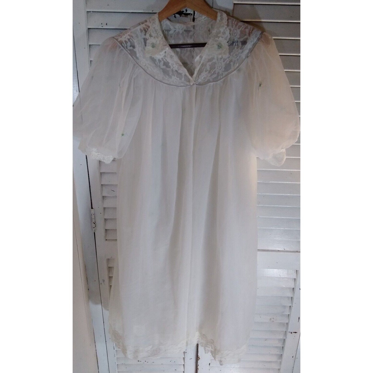 Miss Siren Sheer Peignoir Robe Chiffon White Floral Embroidery Medium ...
