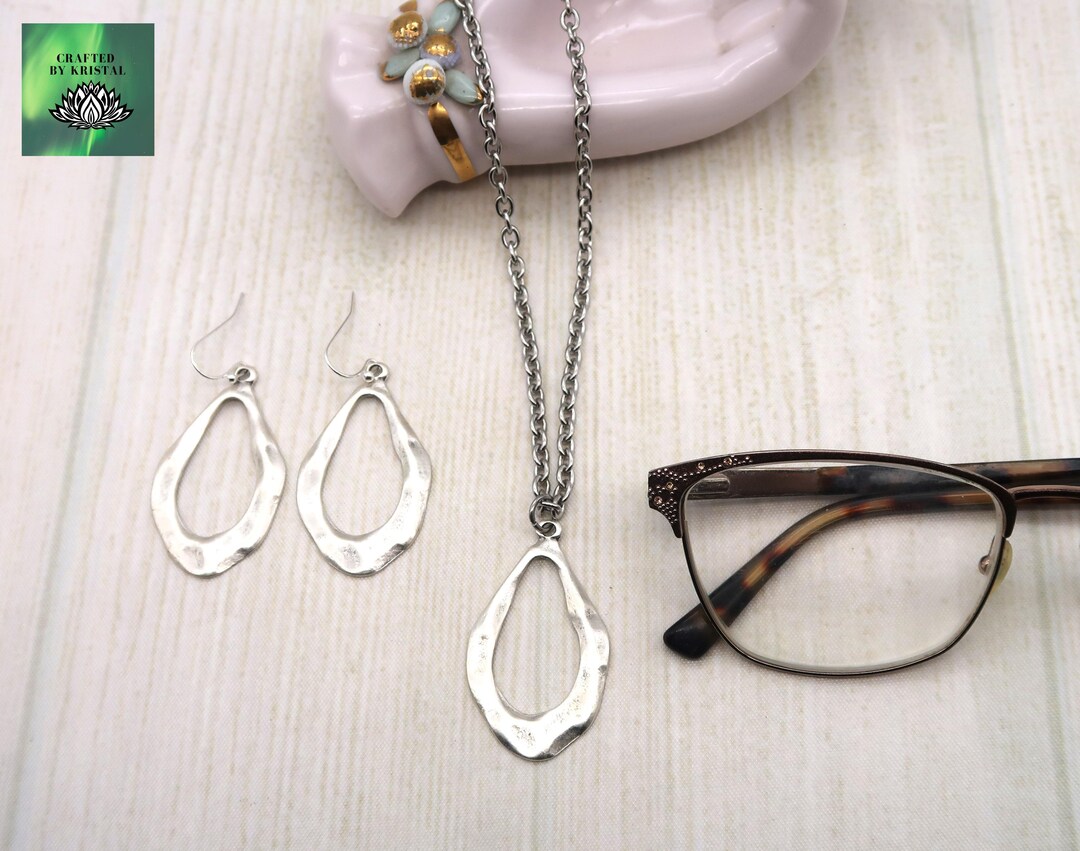 Silver Metal Loop Pendant Glasses Chain, Eyeglasses Loop Stainless ...