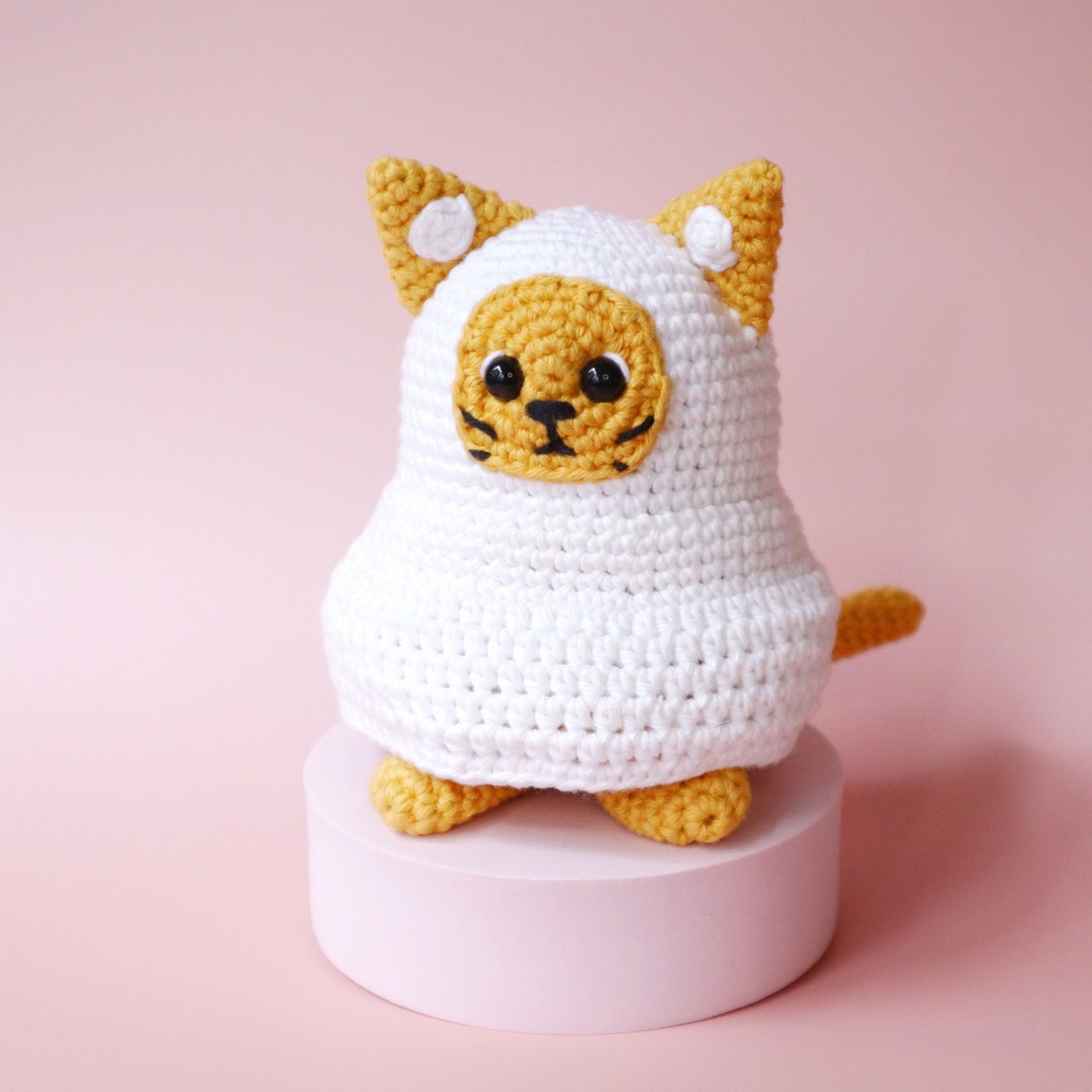 PATTERN Goldie the Cat Crochet Amigurumi Pattern Ghost Costume ...