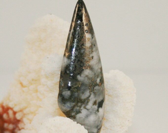Josephine's Crown, Josephinite, Free Form Cabochon (cab 2) - Etsy