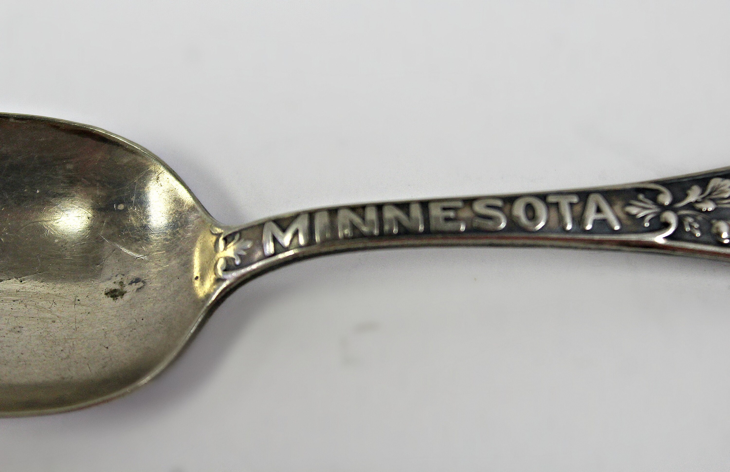 Beautiful Detailed Minnesota Souvenir Spoon by Oneida Community A1 X ...