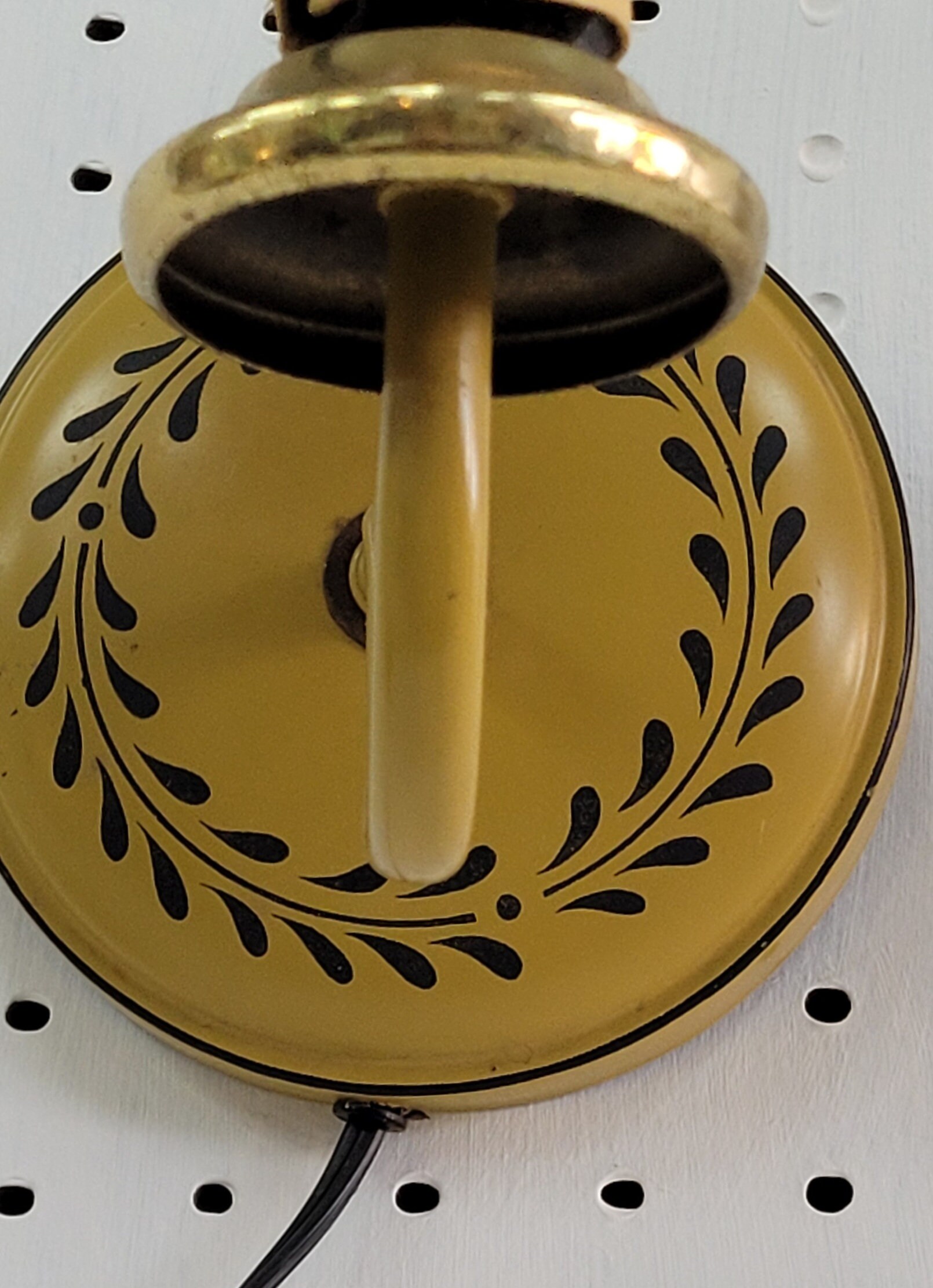Retro Tole Wall Lamp Small Metal Wall Lamp Antique Yellow With Dark ...
