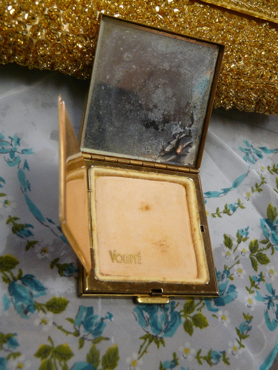 Gold Toned Volupte Compact with Box, 1950's Era Compa… - Gem