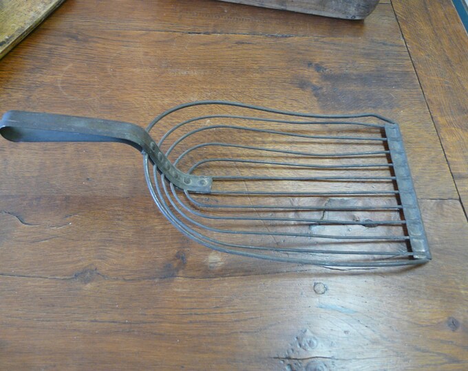 Antique Wire Scoop Signed and Dated, Michigan Wire Co., 1918, Scoop for ...