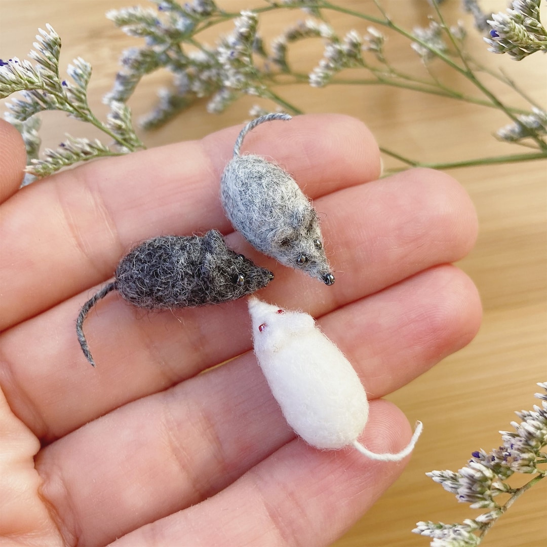 Teeny Tiny Felted Mouse - Needle Felted Mouse - Mouse Miniature - Mouse ...