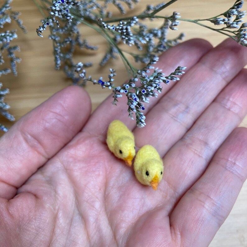Needle Felted Chikens - Chick Miniature - Tiny Chick - Chicks Ornament ...