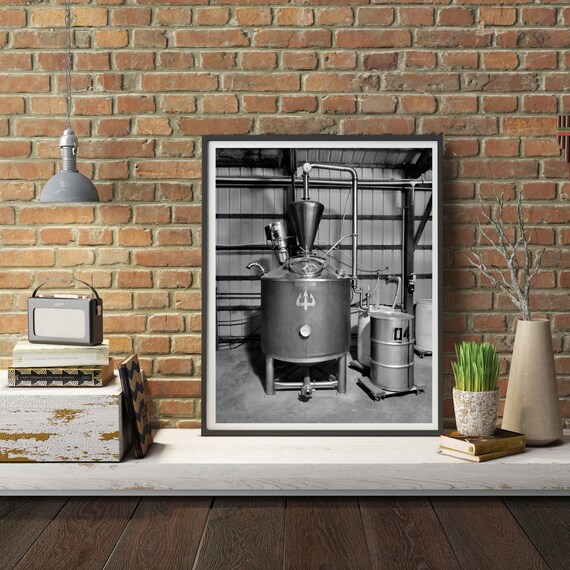 Bourbon Still at MB Roland Distillery Masculine Wall Art Bar - Etsy