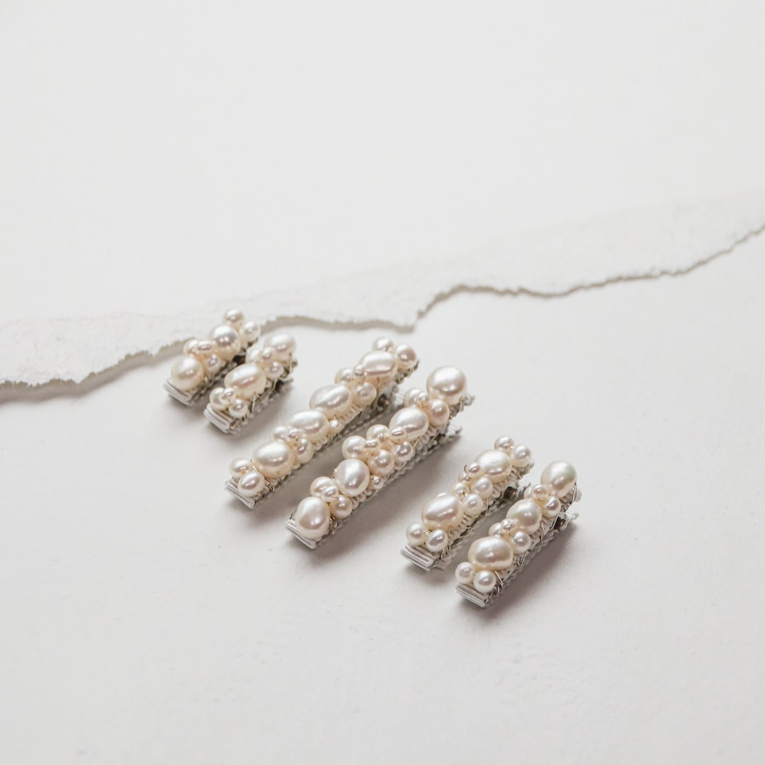Pearl Flower Girl Barrettes: Dainty Freshwater Pearl Hair Clips - Set ...