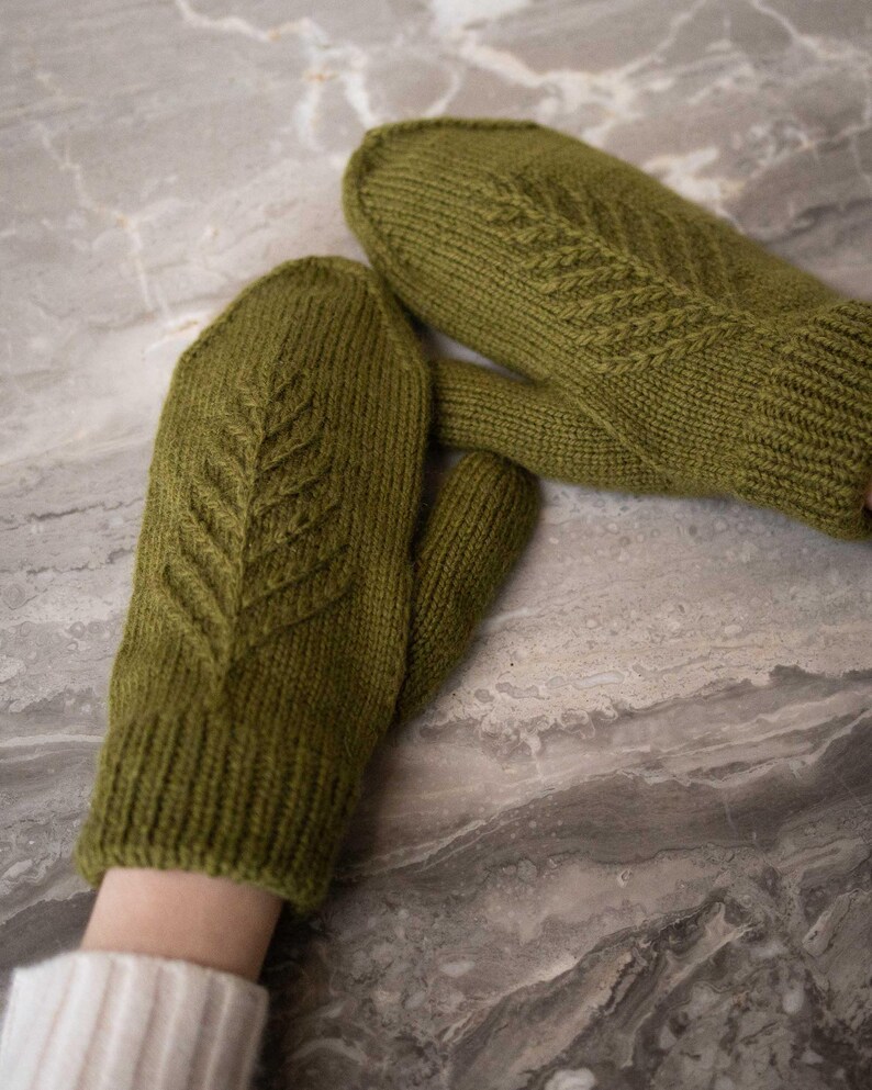 Spruce Mittens Knitting Pattern - PDF Instant Digital Download - Etsy