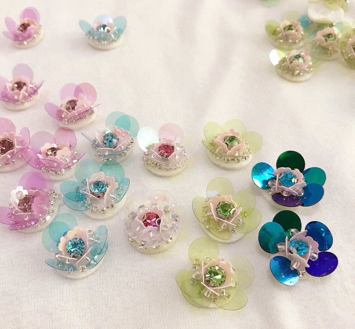 Small 2cm to 2.5cm Stereo Sequin Beaded Mix Small Flower - Etsy