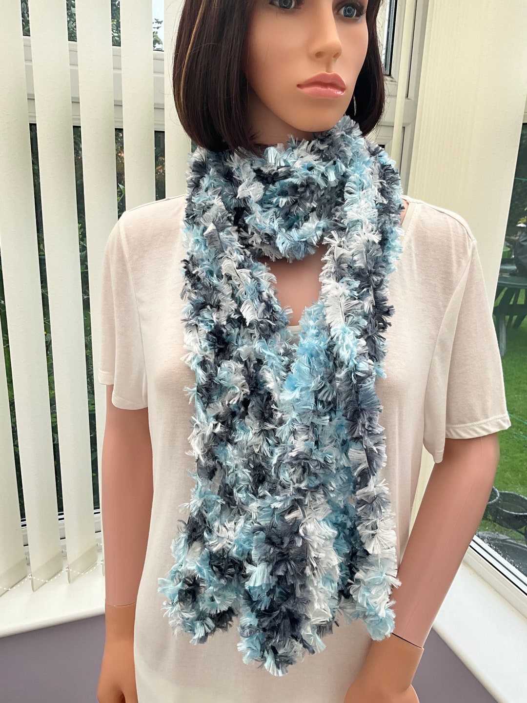 Blue Feather Yarn Boa Scarf: Soft Lightweight Accessory - Etsy