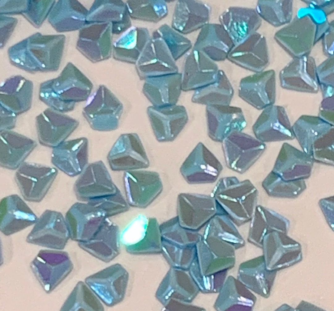 3D Blue Diamond Glitter Shapes / Iridescent AB Shift / 1 Oz. Jar / 3mm ...