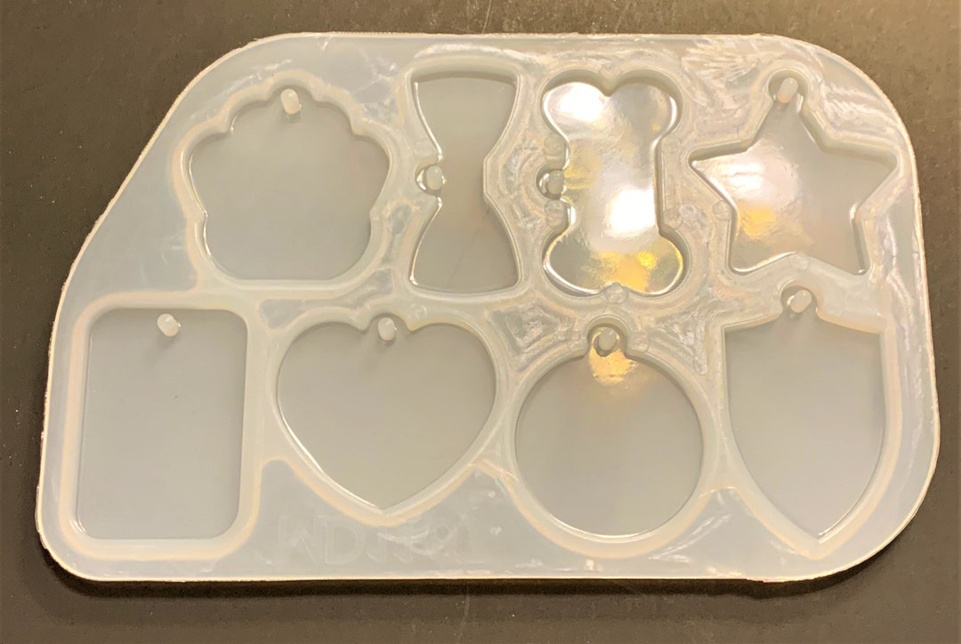 8 PET TAG Mold Shiny Silicone Shapes / D I Y Jewelry / Small Cat Dog ...