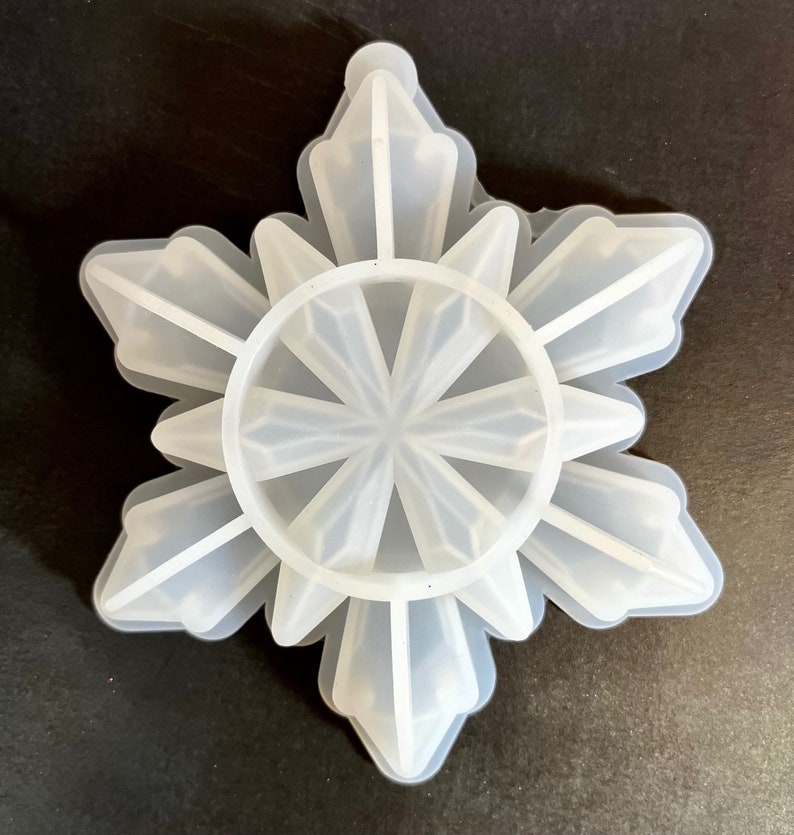 Deep Sculpted Snowflake MOLD Shiny Silicone / Faceted - Etsy