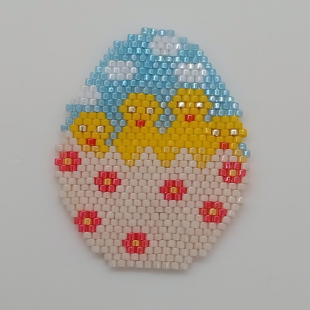 Easter Egg Brick Stitch Pattern Depicting Easter Chicks Hatching - Etsy