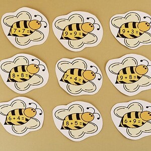 Horizontal Addition Busy Bees Printable File Folder Game - Etsy