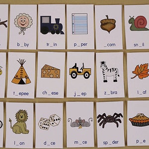 Vowel Match Up! Printable File Folder Game PDF Download - Reading 2nd ...