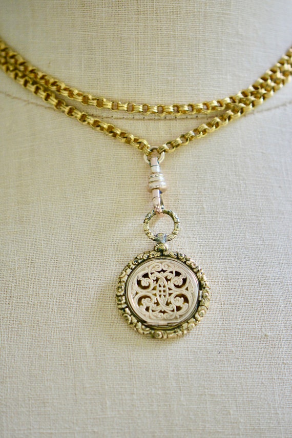 Victorian Filigree Design Round Locket, Photo Locket,… - Gem