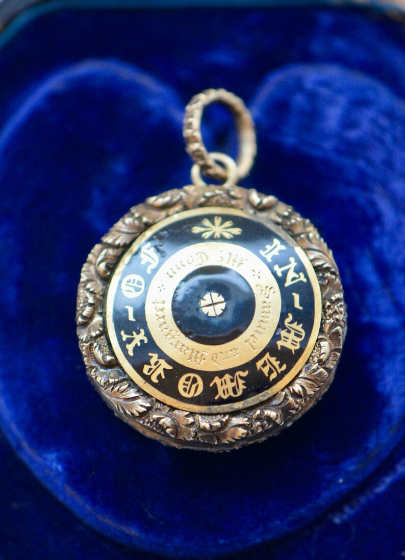 Antique Georgian "in Memory Of" Locket With Hair, 1820s - Etsy
