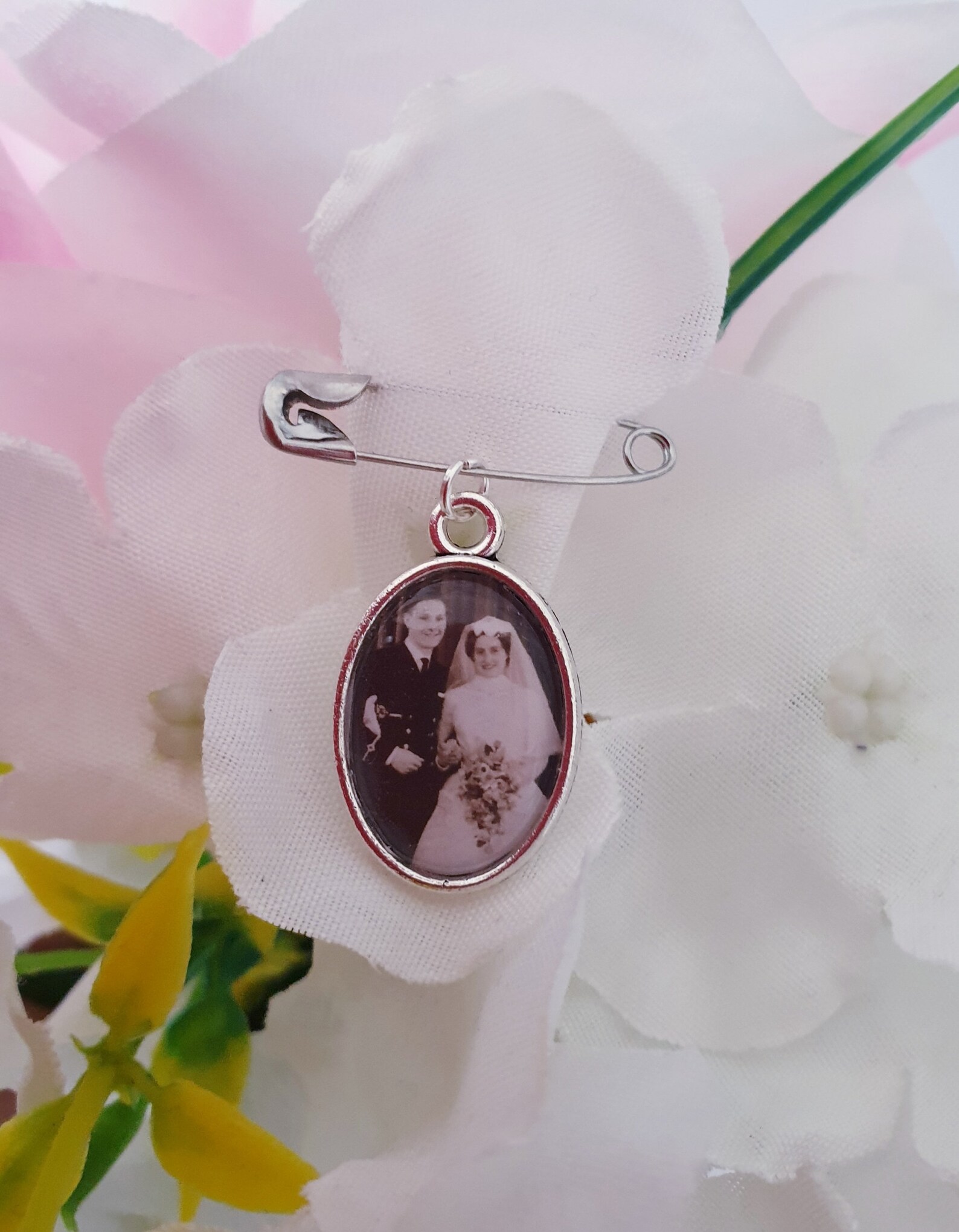 Buttonhole/garter Memory Charm Frame Single or Double - Etsy