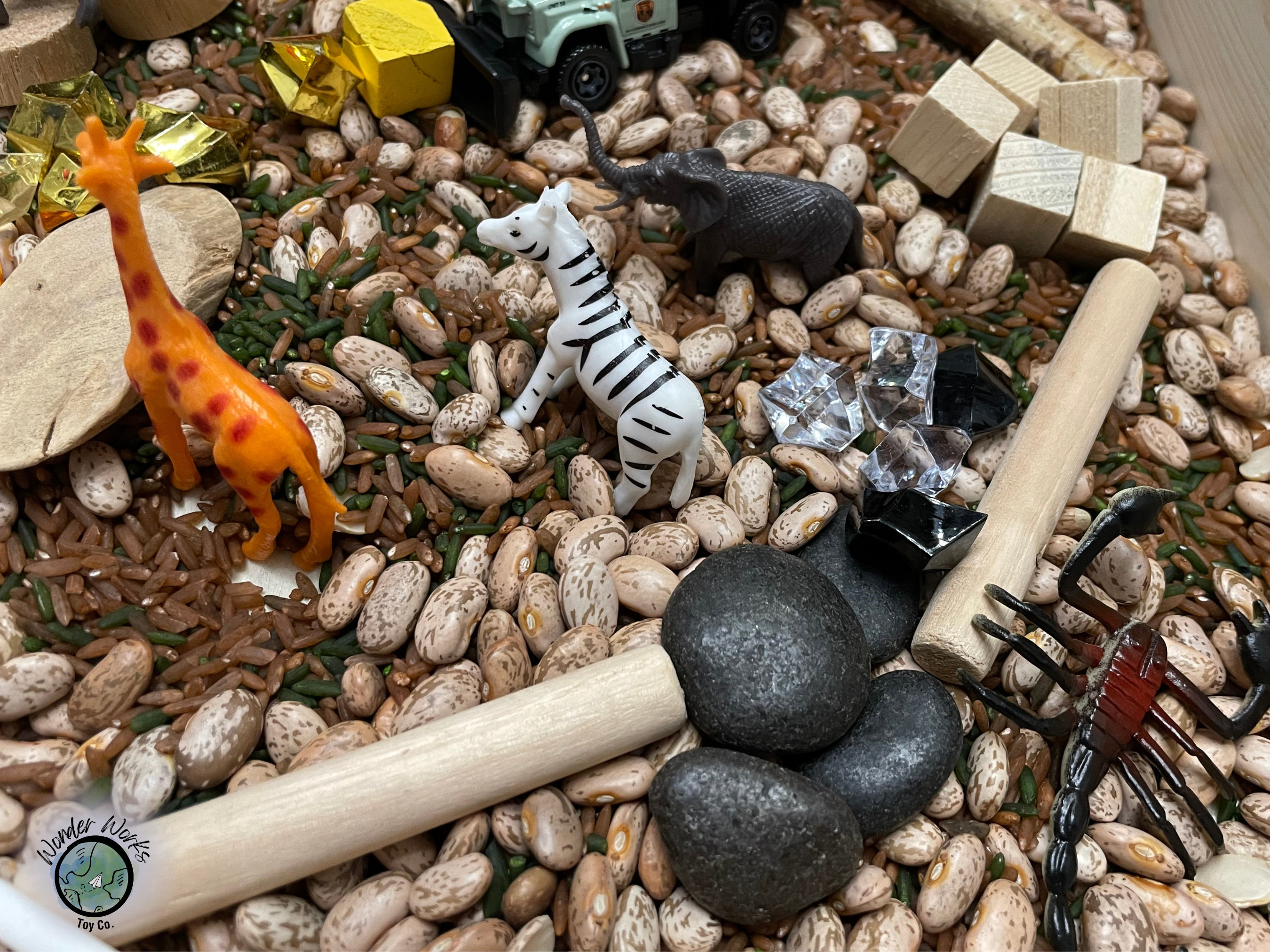 Safari Adventure Sensory Bin Kit, African Animals Sensory Bin, Wild ...