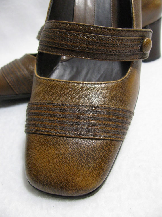 Hocus Pocus Witch Shoes sz 6.5 pumps WWII STYLE BROWN… - Gem