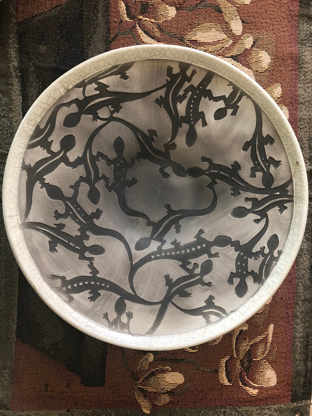Gecko, Lizard Pottery Large Plate, 14 1/4" Diameter, 3/4" High 5 ...