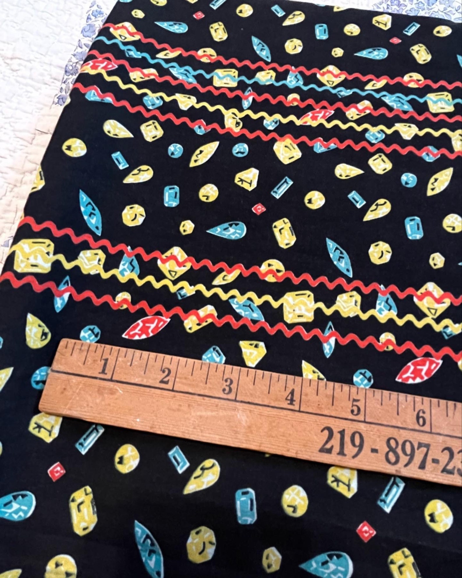 1950s Border Print Vintage Fabric Yardage // 3.3 Yards True Vintage ...