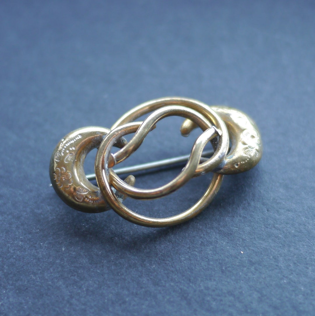 Victorian Pinchbeck Lovers Knot Brooch - Etsy