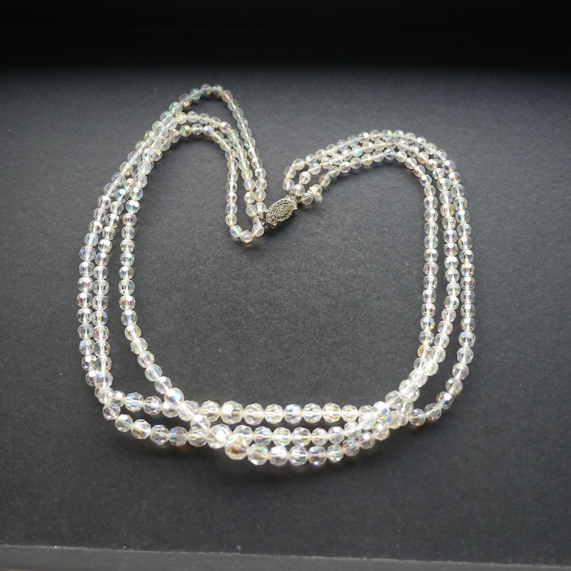 Vintage Stranded Necklace - Etsy UK