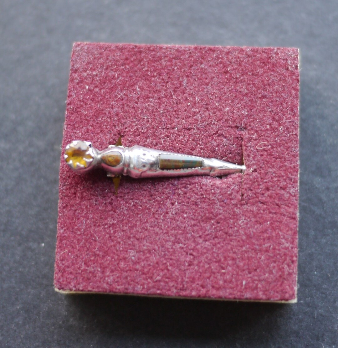 Victorian Scottish Dirk Brooch Sterling Silver, Yellow Stone and Agate ...