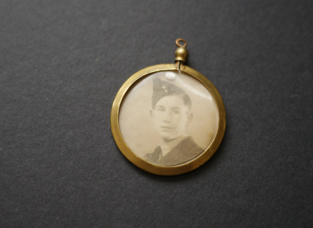 Photo Locket With RAF WW2 Pilot Photo Not Perfect - Etsy