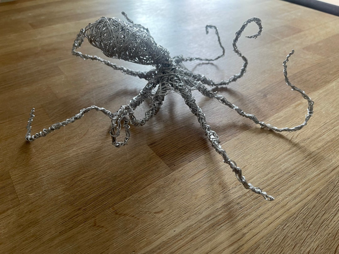 Aluminum Wire Octopus Sculpture: Indoor/outdoor Art (17x4.5x14 Inches ...