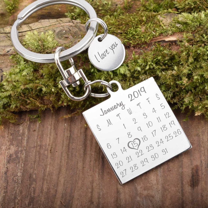 Anniversary Keychain Highlighted With Heart Date Key Chain - Etsy