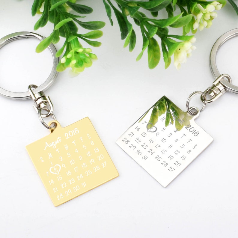 Custom Anniversary Keyring Date keychain Highlighted with | Etsy