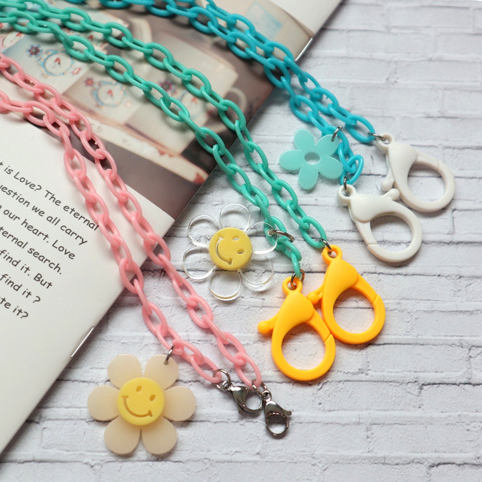 2size Acrylic Smiley Flower Face Charms,acrylic Smiley Charms,acrylic ...