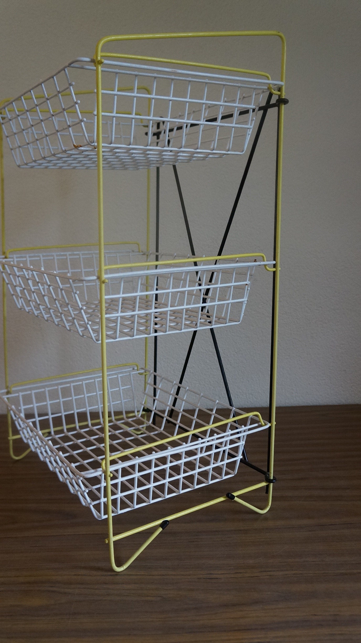 Vintage Tomado Holland Storage Wire Rack Retro Vintage Fruit Rack Mid ...