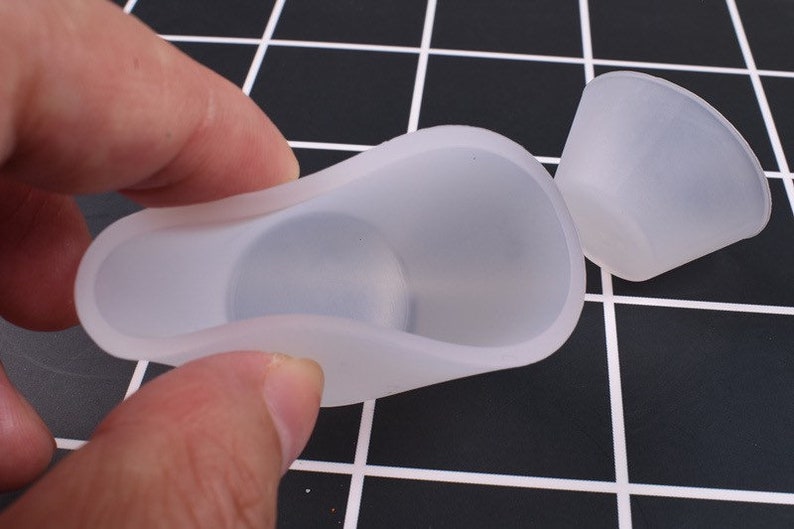 Reusable Color Mixing Silicone Cup 2 Sizes Available Resin - Etsy