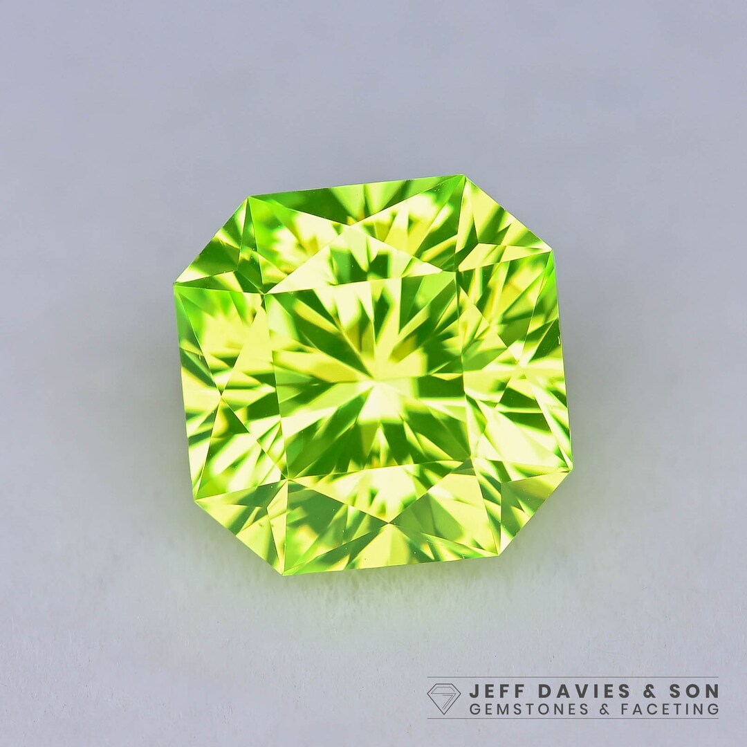 Precision Cut 5.55ct LAB Lumo Garnet Luag Lutetium Aluminum Garnet ...