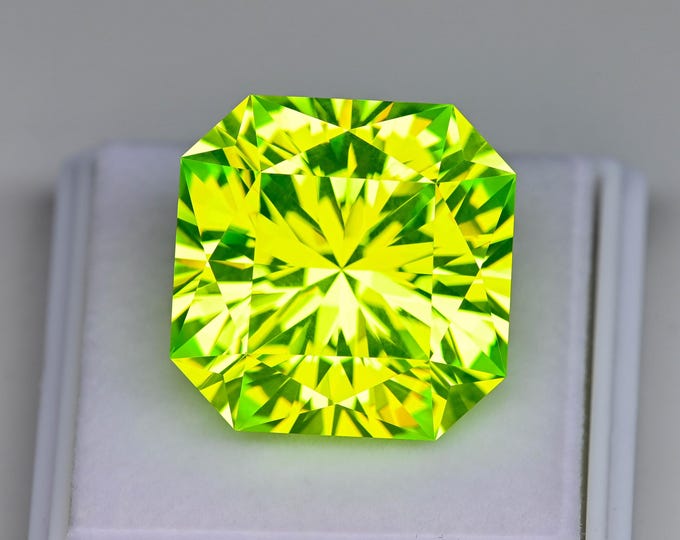 Precision Cut - 124.76ct LAB Lumo Garnet Luag - Lutetium Aluminum ...