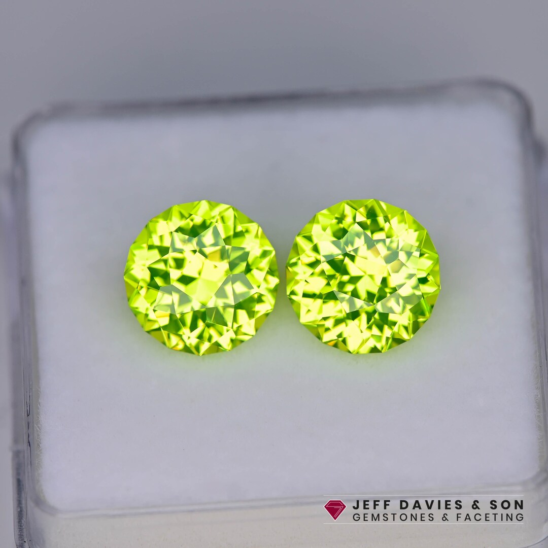 Precision Cut 17.75tcw LAB Lumo Garnet Luag Lutetium Aluminum Garnet ...