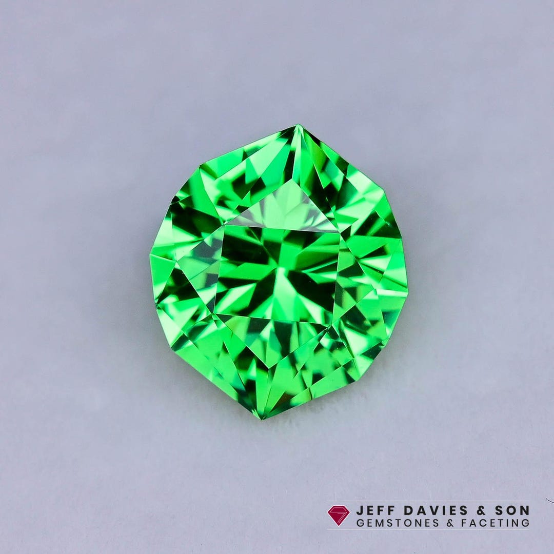 2.58ct Lab-grown Garnet - Vanadium YAG - Pulled Czochralski - Precision ...