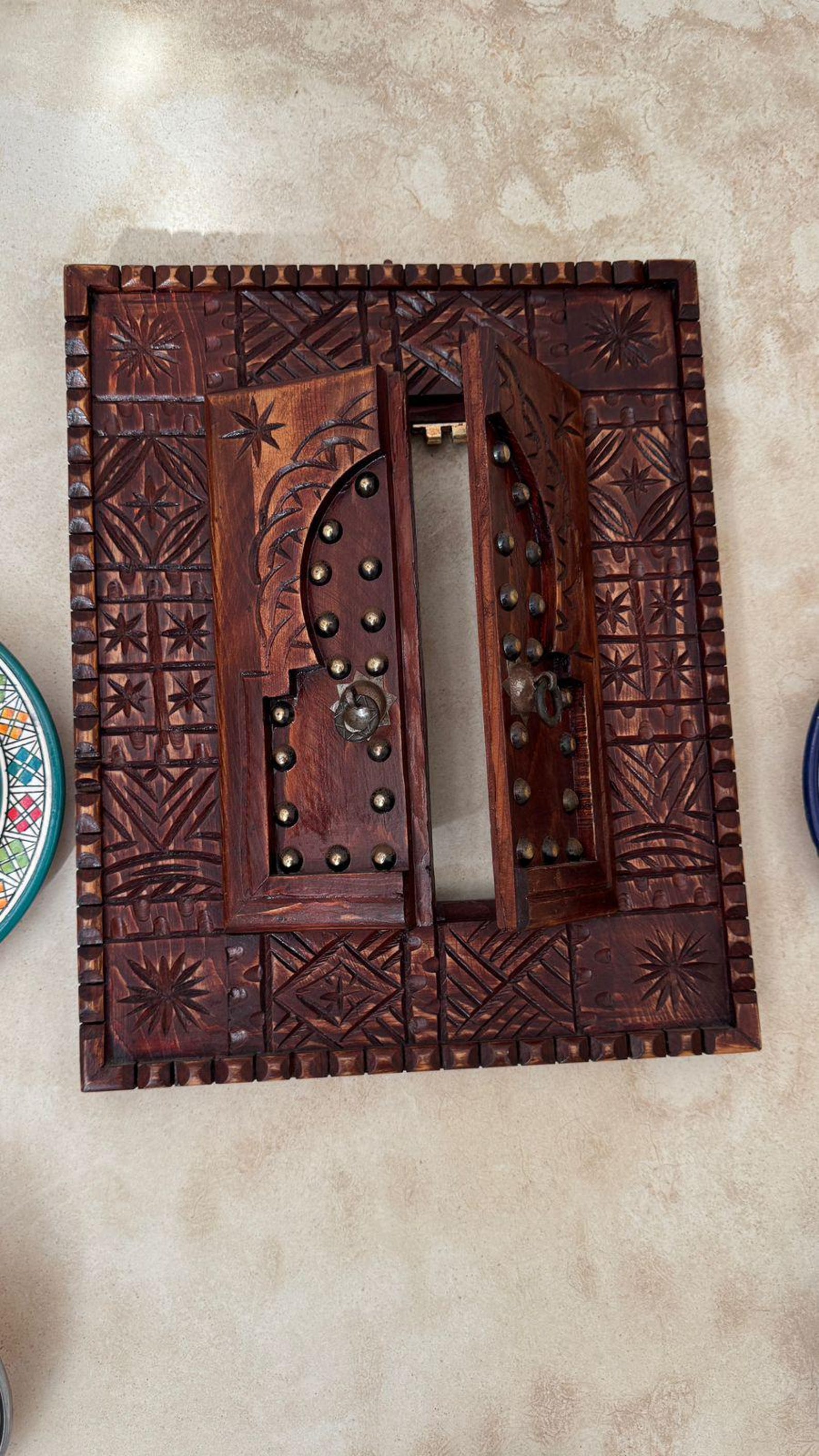Moroccan Cedar Wood Window Wall Decor – Handcrafted Vintage-style ...