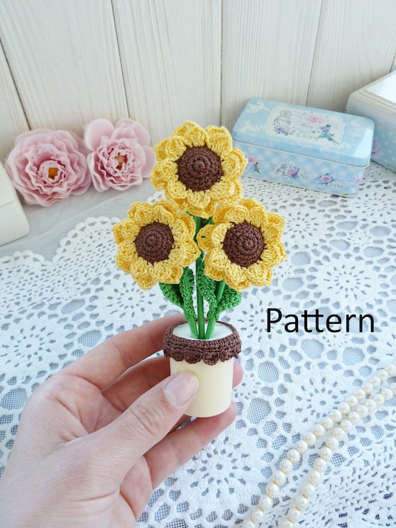 Crochet Sunflowers in a Pot PATTERN. Ukrainian Sunflowers. - Etsy