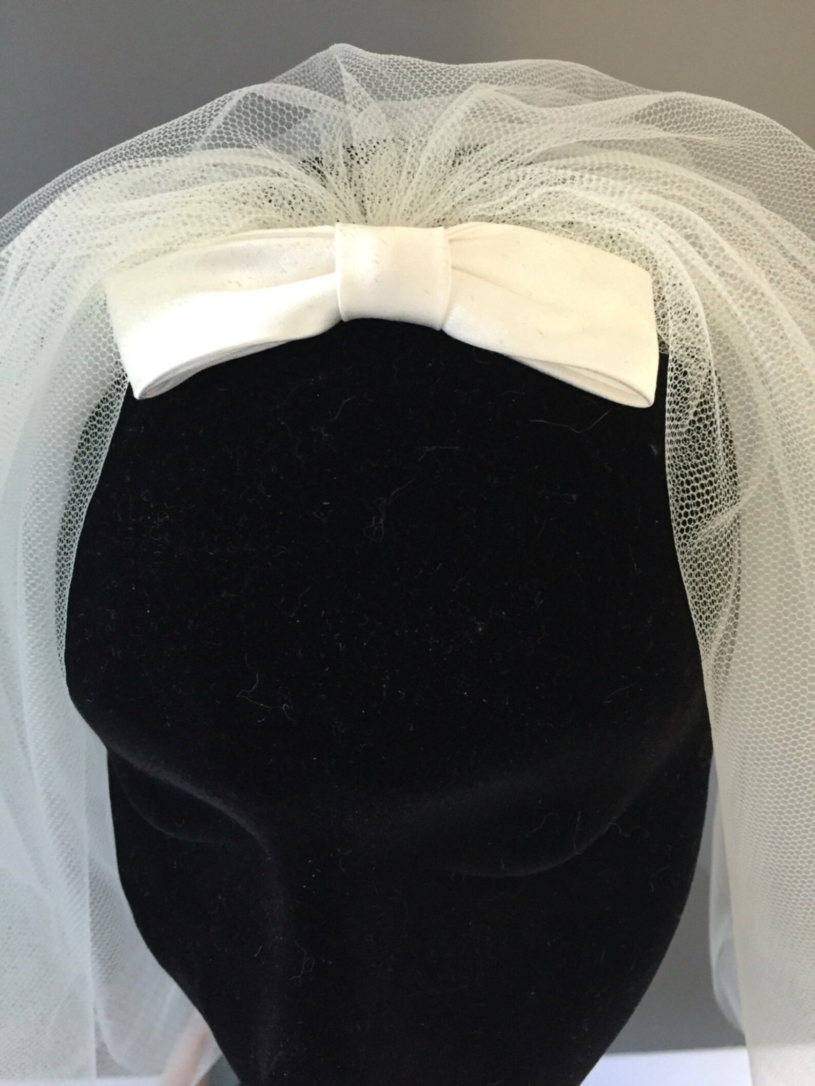 Short Wedding Bow Veil 60s Style - Etsy UK