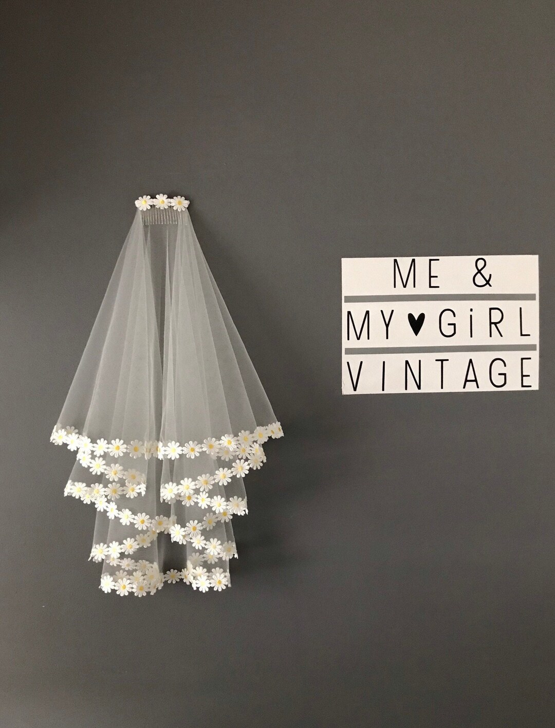 Daisy Edged Flower Wedding Veil - Etsy