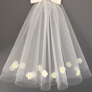 Daisy Veil, Short 60s Inspired Veil - Etsy UK
